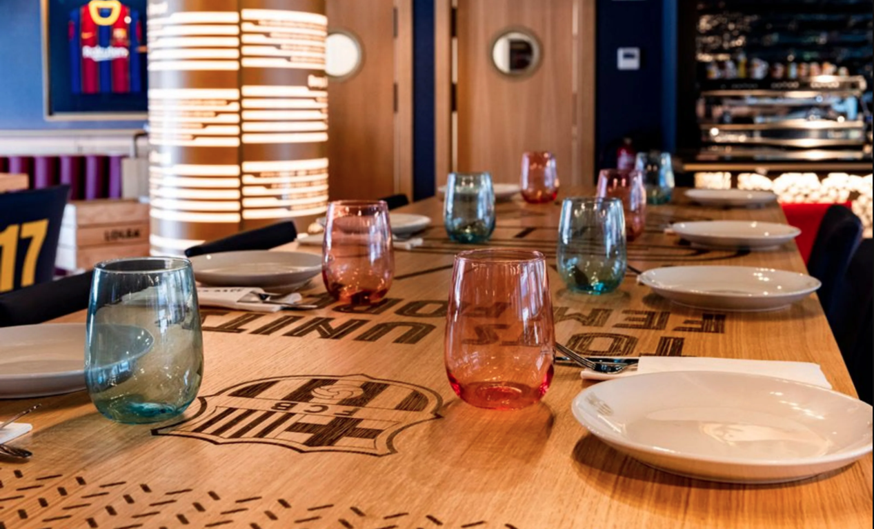 FC Barcelona presentó su nueva atracción “Barça Cafe” - El Marketing ...